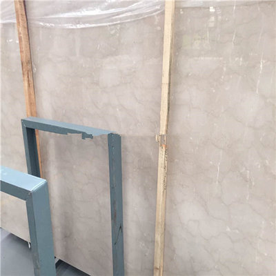 Cream Antique Marble Slabs Customized Size Surface Polished Design
