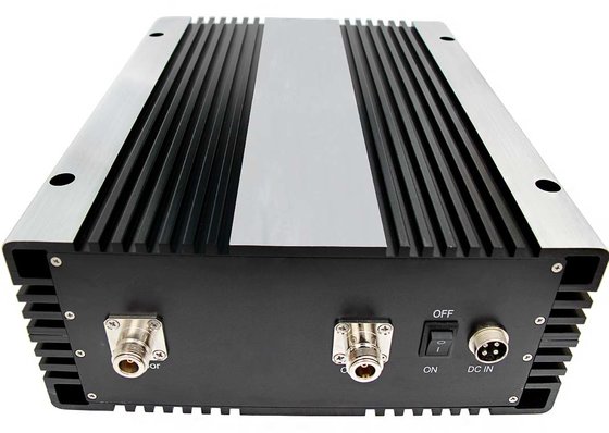 20dBm Digital Mobile Phone Signal Repeater , Multi System Cell Phone Signal Extender