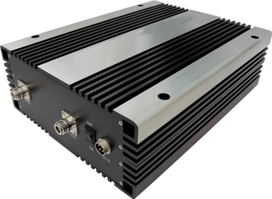 Multi System Digital Phone Signal Booster 250 * 450 * 104mm Low Power Consumption