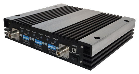 Triple Band GSM Mobile Phone Signal Booster 10dBm Auto Shut Off Function