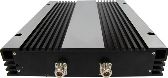 EGSM DCS1800 Digital Phone Signal Booster 10 ~ 30dBm 300 ~ 4500sqm Coverage Area