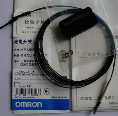 Omron Parallel Light Spot Type Fiber Unit E32-C31 2M
