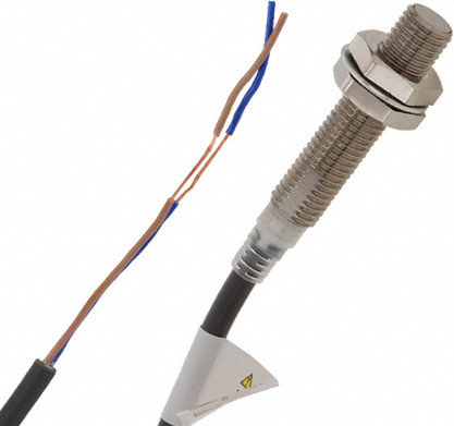 Omron Proximity Sensor E2E-X2D1