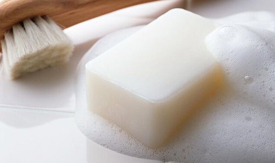 Brush and Rice Bubble Hair Removal Soap