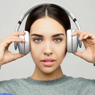 Gaming on-ear &amp; over-ear headphones earbud in-ear headphones supplier