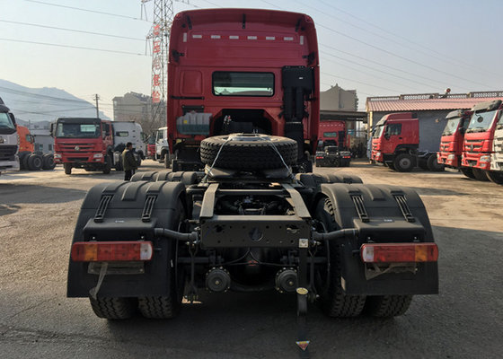 Caminhão do trator de Sinotruk de três eixos, mini prima de 50 toneladas - motor para a logística