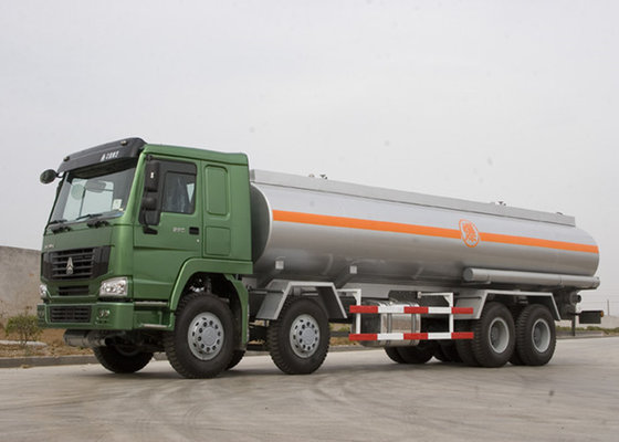 Caminhão de petroleiro de 25 CBM Lpg, caminhão de entrega do fuel-óleo dos eixos 371HP de HOWO quatro