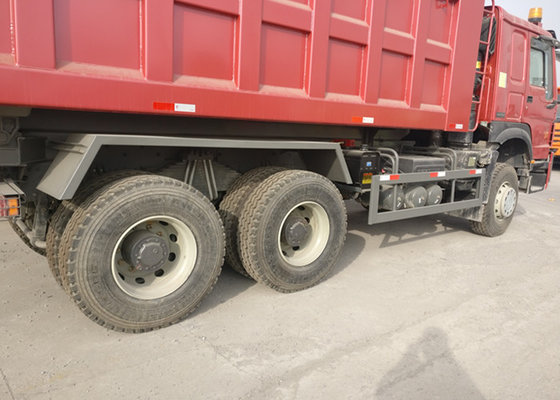 25 caminhão basculante pesado cúbico Sinotruk HOWO da jarda 336HP para o transporte da areia