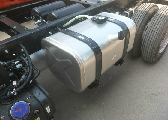 o leito do dever da luz da distância entre o eixo dianteira e traseira de 3800mm transporta a emissão do Euro 2 com o pneumático 7.50R16
