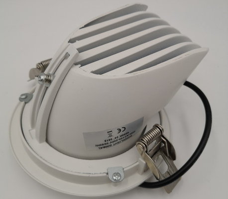 15w  88 * 55mm Directional Led Down Lights For Open Kitchen 1250lm Adjustable