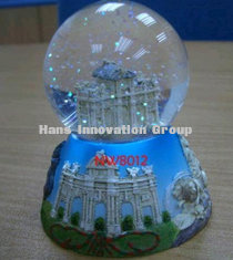 China Snow Globe, Water Globe,Snow Ball CWG01 supplier