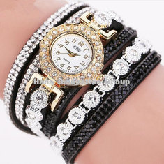 China Ladies Fashion Long Strap PU Leather Belt Diamonds Wrist Band Watch supplier