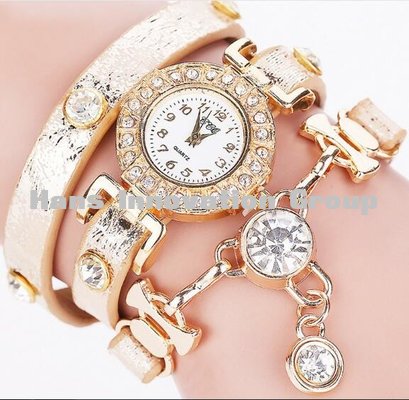 Newest design Long Strap Diamond Chain Fashion Lady Leather Bracelet Watches supplier