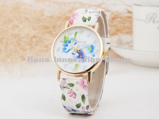 Fashion Trend Exquisite Geneva Ladies Floral Leather Watch Strap Watch supplier