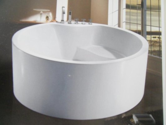 RDE-01   BATHTUB