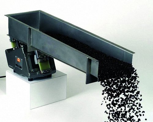 Small Electromagnetic Vibrating Feeder Shaking Feeding Machine / Mining Machine