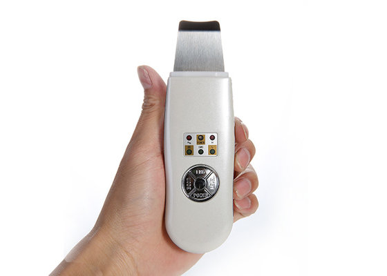 Professional Ultrasonic Skin Scrubber , Ultrasound Facial Device Built In Lithium Battery
