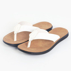 Wholesale 2022 new design summer beach sandals men cork sole solid color flip flop Men slippers in stock
