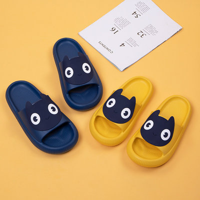New design high quality Summer sandals Women soft Shock Absorption home Indoor Slide cute cartoon Slippers in stock