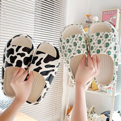 2022 new couple non-slip cute Printed pattern fashion casual shoes women summer home thick bottom sandals and slippers