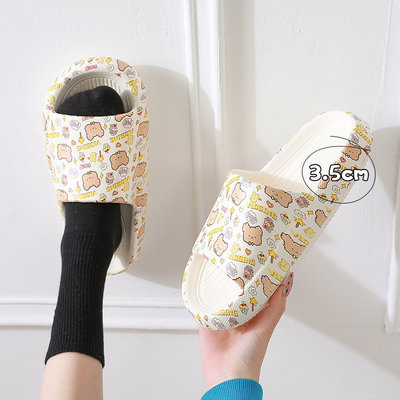 Factory supply Women summer new fashion beach sandals and slippers indoor cute Printed bear non-slip home shoes