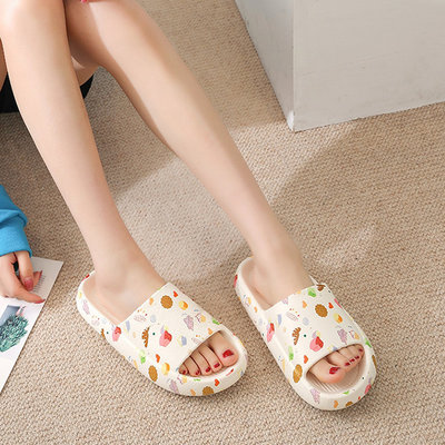 Factory supply Women summer new fashion beach sandals and slippers indoor cute Printed bear non-slip home shoes