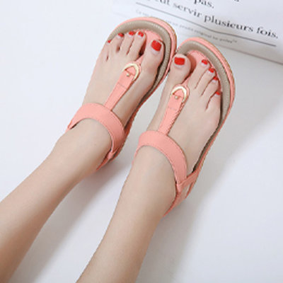 Summer 2022 new sandals women non-slip slippers metal buckle large size flat outdoor shoes wholesale flip flops