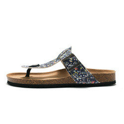 2022 Fashion Leisure style Flat bottom Beach Flip-Flops Summer outdoor ladies lightweight Slipper custom  flat sandals