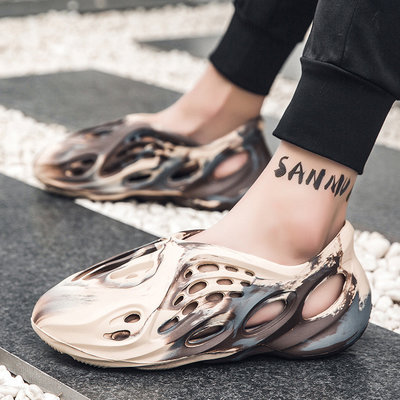 Coconut hole slippers fashion camouflage men casual sports shoes non-slip large size summer sandals women