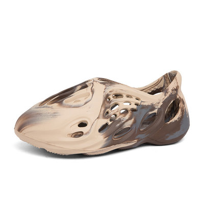 Coconut hole slippers fashion camouflage men casual sports shoes non-slip large size summer sandals women