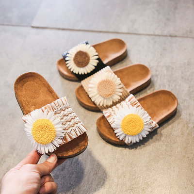 2022 new daisy children slippers girls soft bottom baby sandals princess style non-slip summer flowers beach shoes