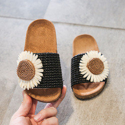 2022 new daisy children slippers girls soft bottom baby sandals princess style non-slip summer flowers beach shoes