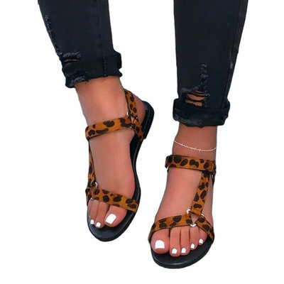 Cheap price 2022 Summer Sandals Women outdoor casual shoes flat non-slip slide custom beach slippers wholesale