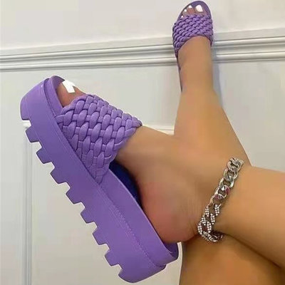 Spot large size weaving upper thick sole slippers wholesale Fashion Summer Flat non-slip Sandal For Ladies and Women