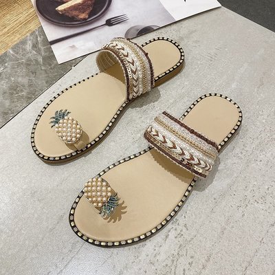 Best price pearl rhinestone vamp non-slip Sandals women summer new pineapple clip-toe outdoor flat beach shoes