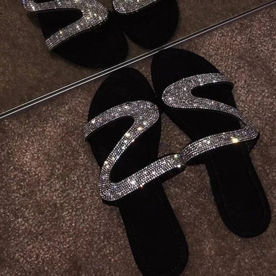 Hot Selling fashion rhinestone Sandals Women New Design z-shaped summer flat casual solid color slippers