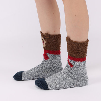 Hot selling fashion house indoor warm soft fuzzy sleep socks with cute small Bear pattern women cozy slippers sock sherpa socks
