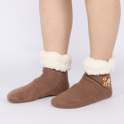 Hot Sale Popular kid Cartoon Anti Slip Home Slippers Socks for Children Warm Winter Sherpa Socks thick Knitted Indoor floor sock