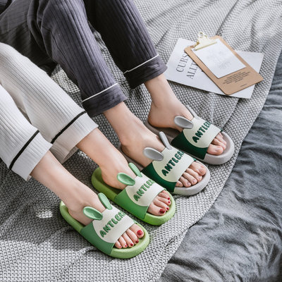 Summer  new home indoor light and flexible couples slippers bathing thick-soled non-slip sandals wholesale