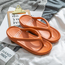 2021 New ladies flip flops summer home indoor non-slip wear-resistant fashion thickened soft bottom slippers