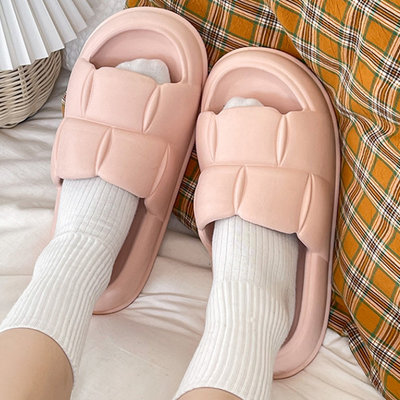 Wholesale high quality slippers indoor home summer ladies soft bottom EVA material non-slip bathroom sandals