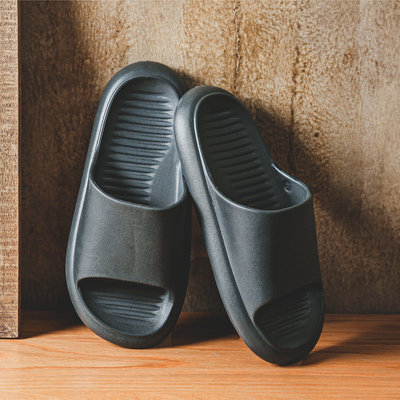 Wholesale custom solid color couple sandals summer home bathroom non-slip wear-resistant soft-soled slippers
