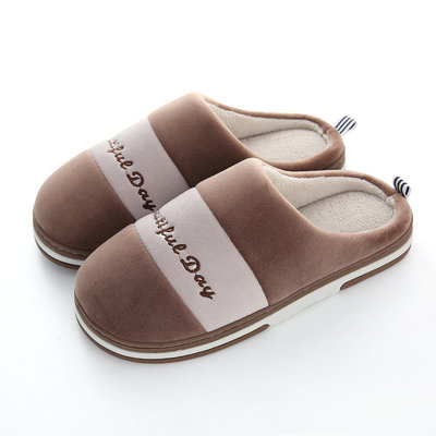 New design 2021 couple slippers winter plus plush warm thick bottom non-slip ladies home indoor shoes