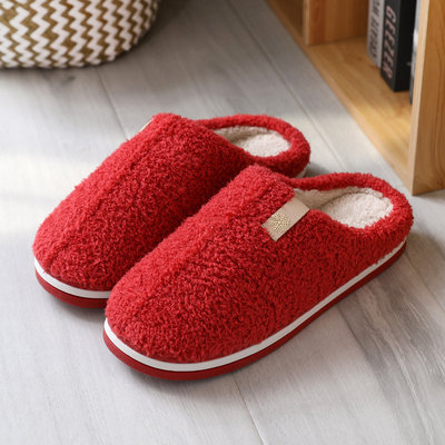 Wholesale New couple warm plush bedroom shoes for men and women non-slip autumn winter  household slippers