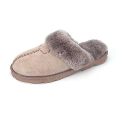 Women Leather Warm Comfy Winter Fluffy Breathable Indoor Scuff Sheepskin Slippers luxury fur slippers