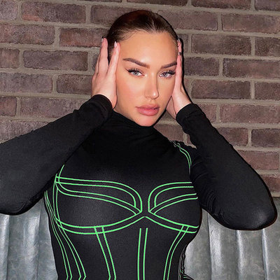 2021 New arrivals spring women's fashion solid color line long sleeve crop tops high waist yoga pants women two piece sports set