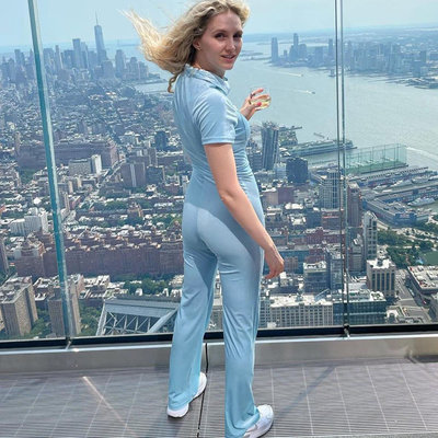 Wholesale Custom Women Fashion Yoga Set Solid Color Velvet High Waist Hip Lift Tight Straight Casual yoga Pants Suit Ladies one