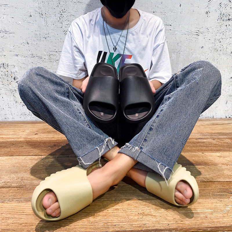 Fashion trendy Beach Bubble SIndoor non-slip Custom Ladies Home Men Slides Slippers eva sandals women