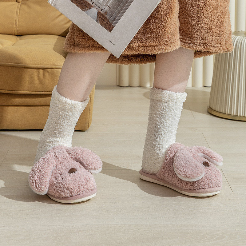 High quality PVC material soft sole lightweight slippers women thermal and hard-wearing home indoor shoes in stock