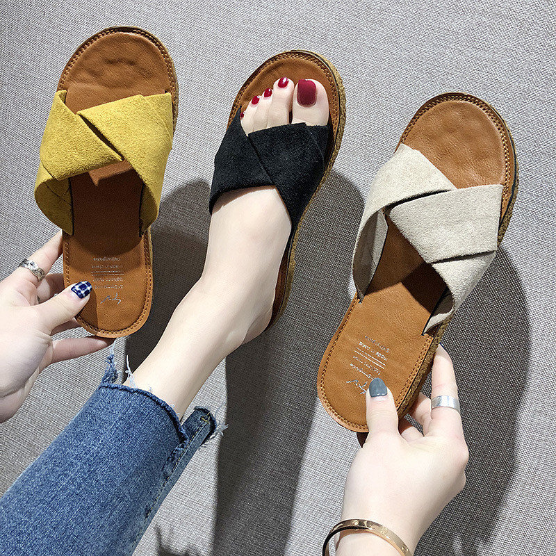 Women Summer Beach Shoes  Casual Flat Bottom Rubber Outsole Material